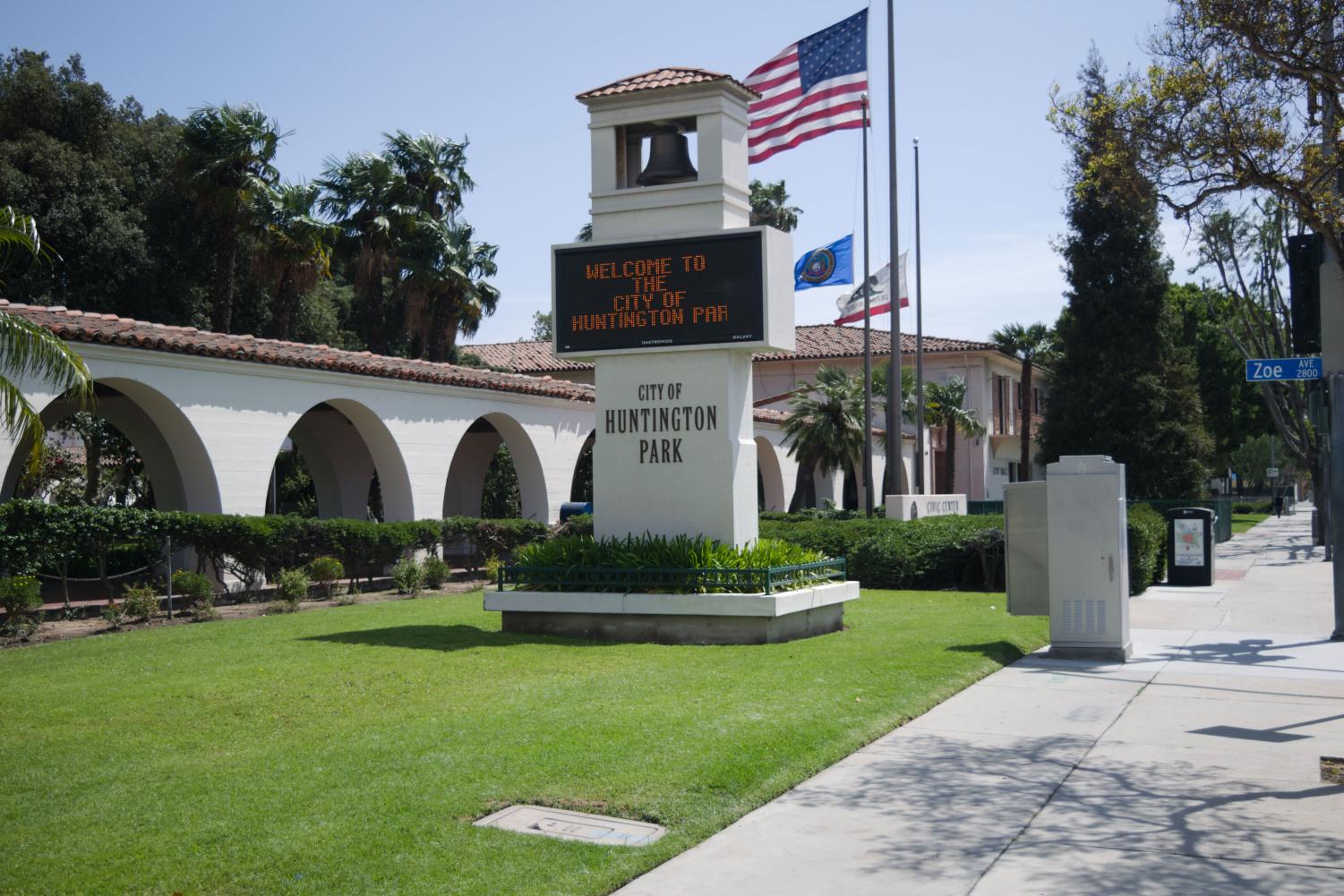 Huntington Park residents start online petition to recall city council ...